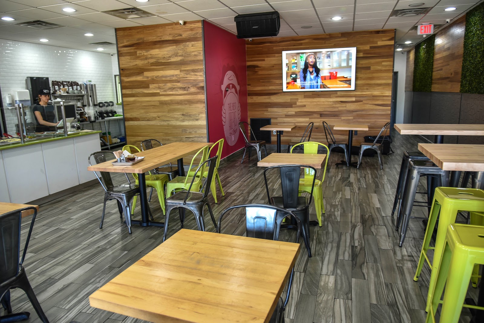 Saman Arepas – Making The Best Arepas in Town