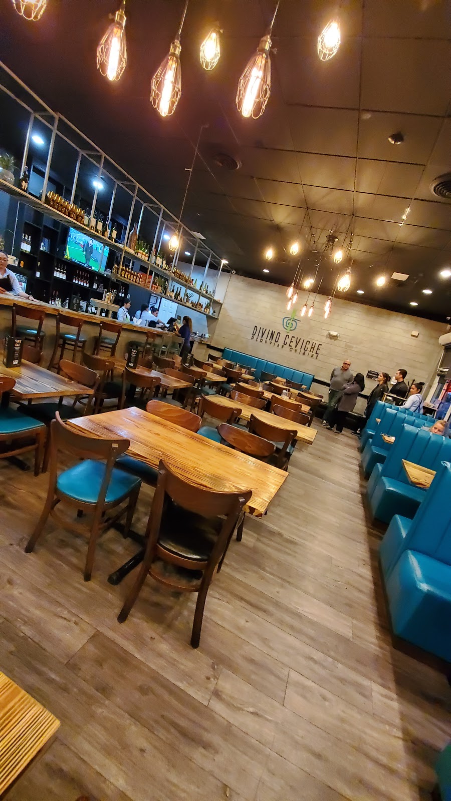 UNIVERSAL PLAZA » Shopping mall in Doral FL